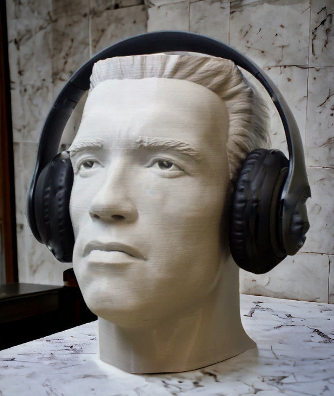 Arnold Schwarzenegger Headphone Stand Terminator Headset Stand L Gaming ...