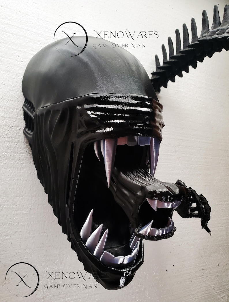 Xenomorph Headphone Stand - Aliens Headset Holder - Gift for Him - Gift ...