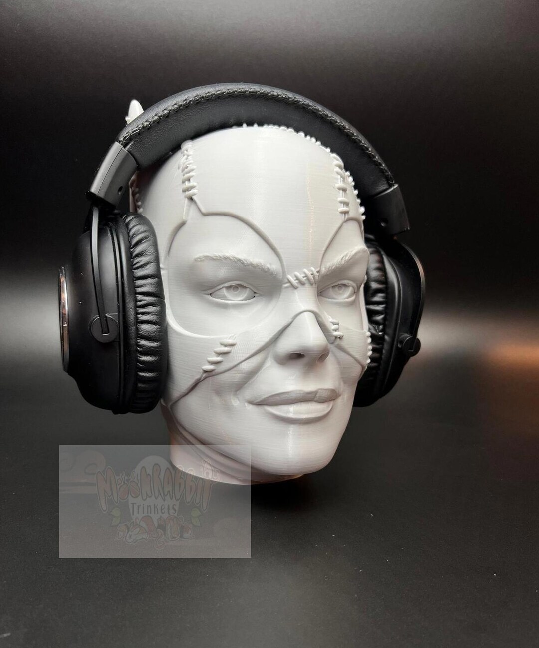 Character Headphone Stand - Comic Headset Holder - Gaming Room Decor ...
