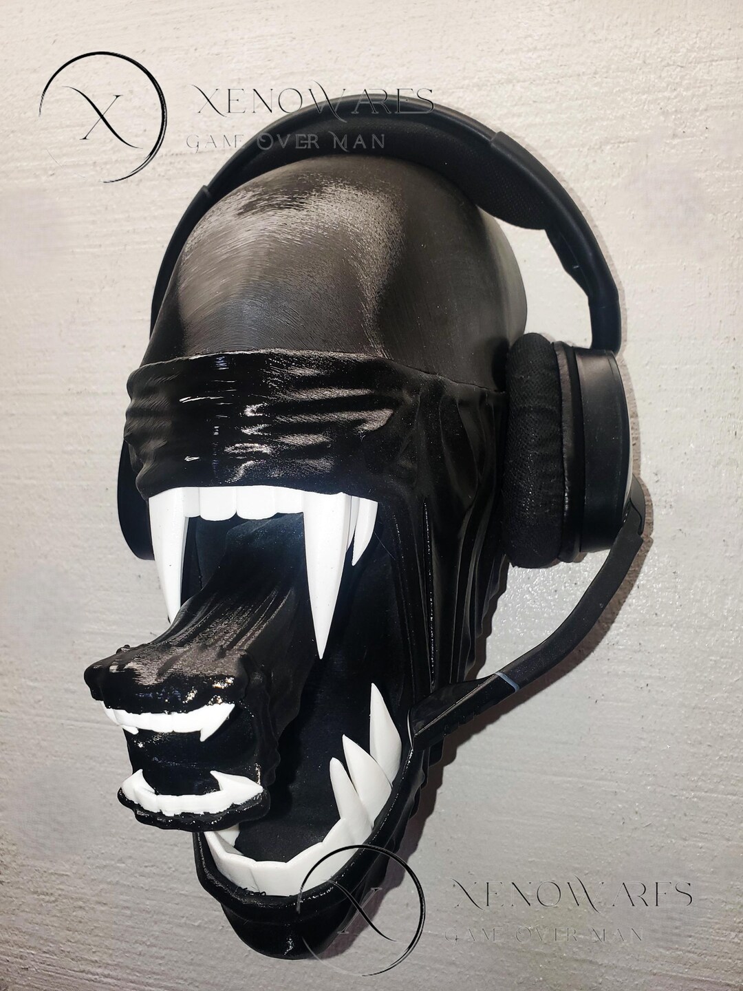 Xenomorph Headphone Stand - Aliens Headset Holder - Gift for Him - Gift ...