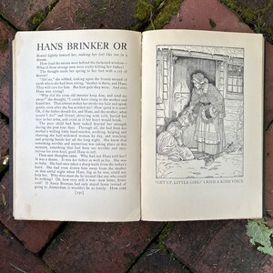 20s 1924 ANTIQUE VINTAGE Hans Brinker or the Silver Skates Mary Mapes ...