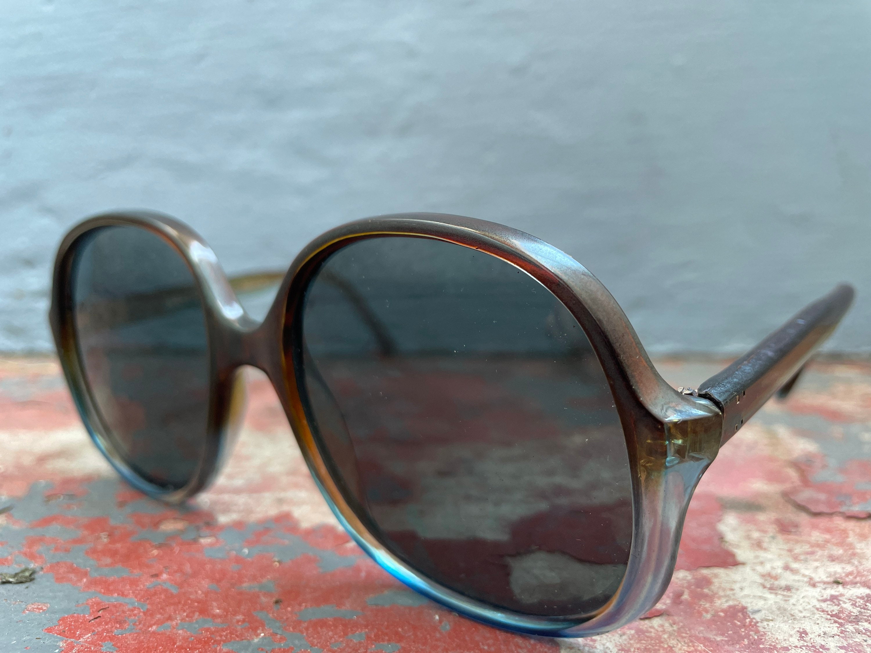 60s 70s VINTAGE Sunglasses Blue & Brown Ombré Plastic Frames | Etsy
