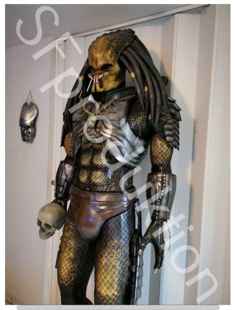 Predator 2 M Figure Replica / Lifesize Kit // Replica // Bust - Etsy
