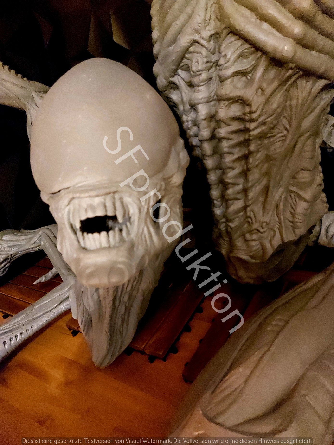 Alien Raw Kit /// Film Figur Bausatz /// reale Größe /// - Etsy.de