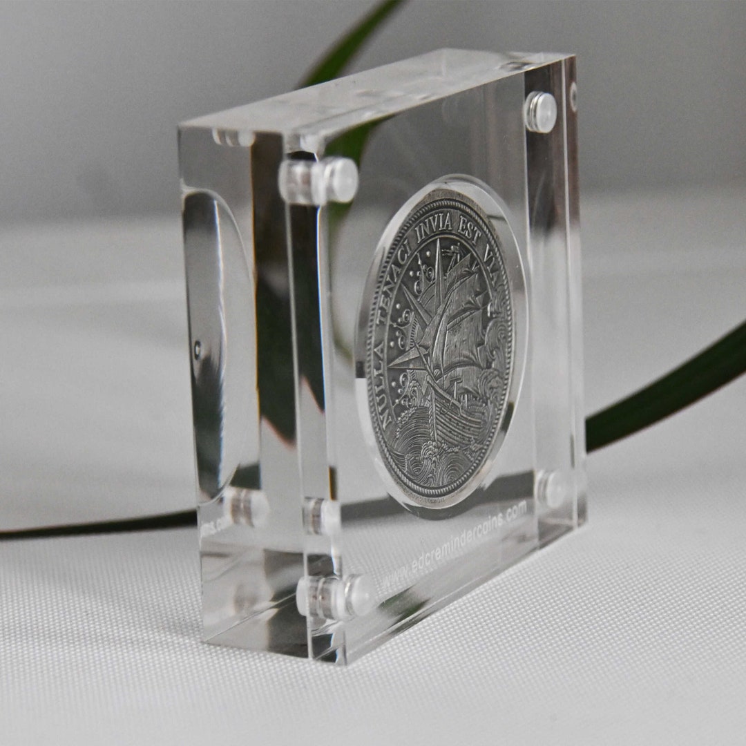 Acrylic Magnetic Coin Display for 1 EDC Reminder Coin | Perfect Gift ...