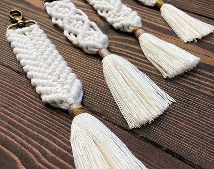 Macrame Keychain, Macrame Feather Keychain, Feather Keychain, Boho ...