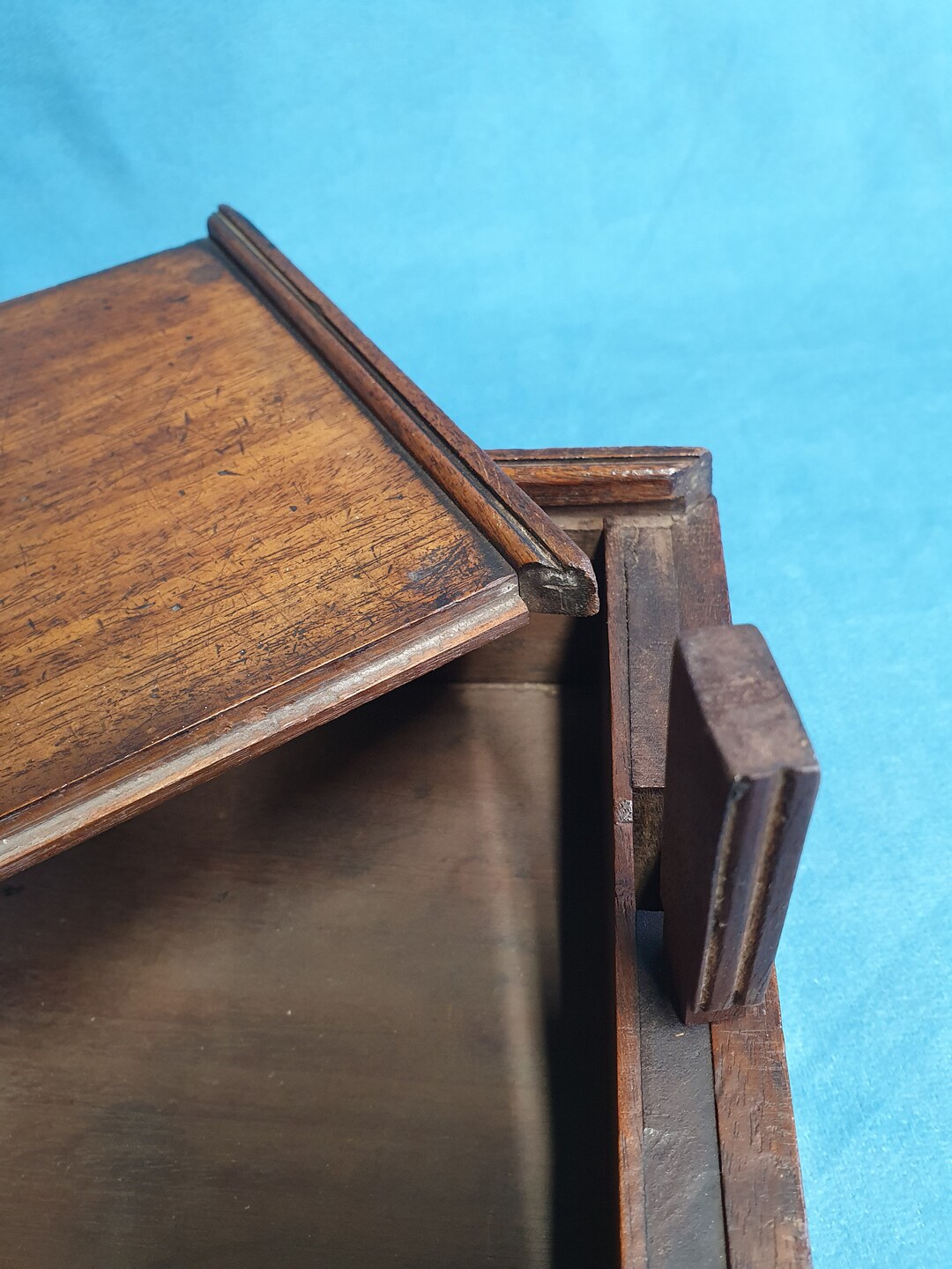 Unusual Small Mahogany Box With Spring Locking Mechanism - Etsy