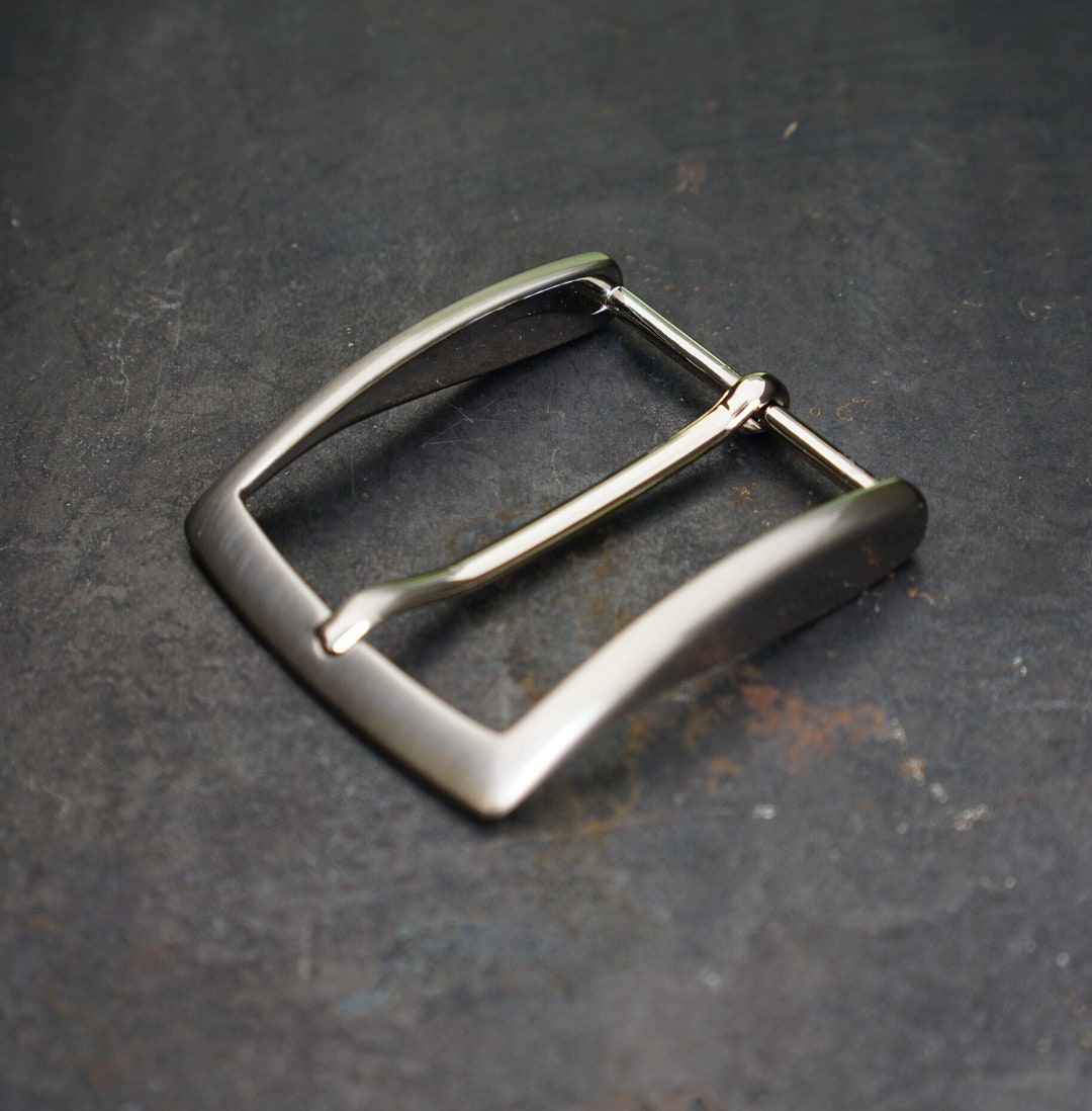40 Mm - Silver Metal Belt Buckle With Satin Brushed Metal Finish ...