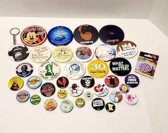 Lot of Vintage to Now Buttons - Etsy