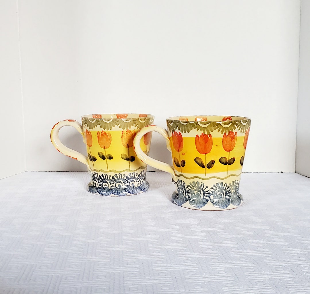 Beautiful Vibrant Hand Painted Made in Italy Pair of Vintage Mugs - Etsy