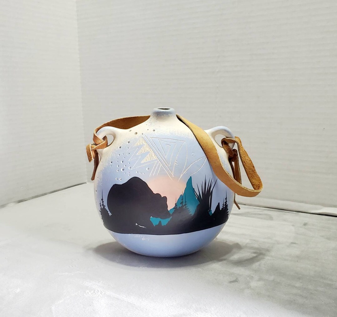 Vintage HOZONI POTTERY Canteen Wall Decor Hand Painted Signed by Artist ...