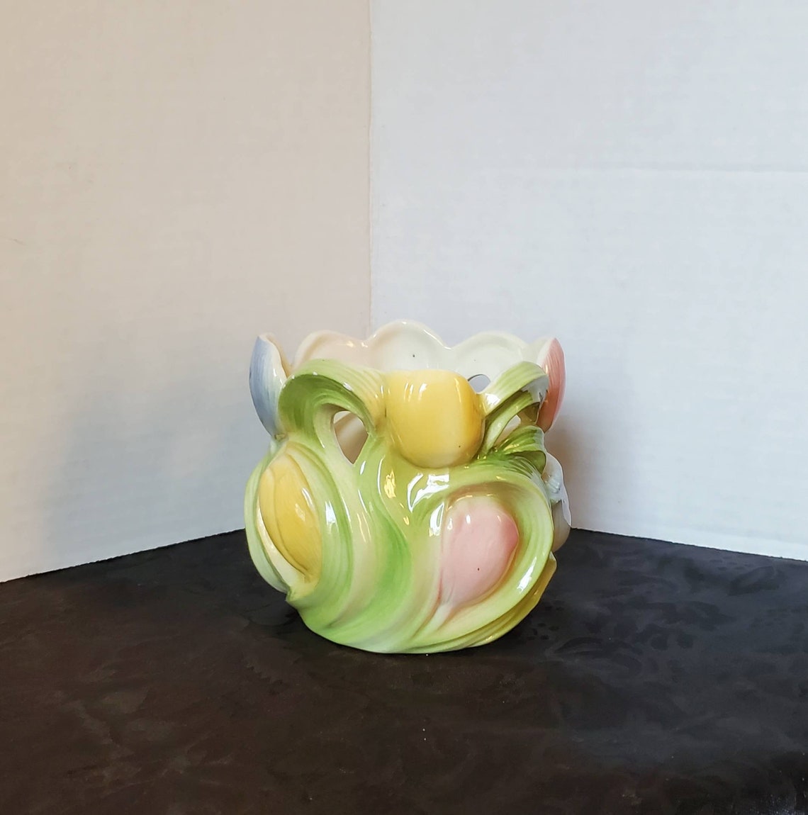 Adorable Vintage Ceramic Tulip Planter - Etsy