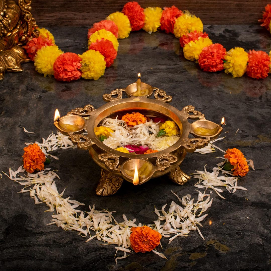 Statuestudio Brass South Indian Urli Bowl Traditional Indian Bowl for ...