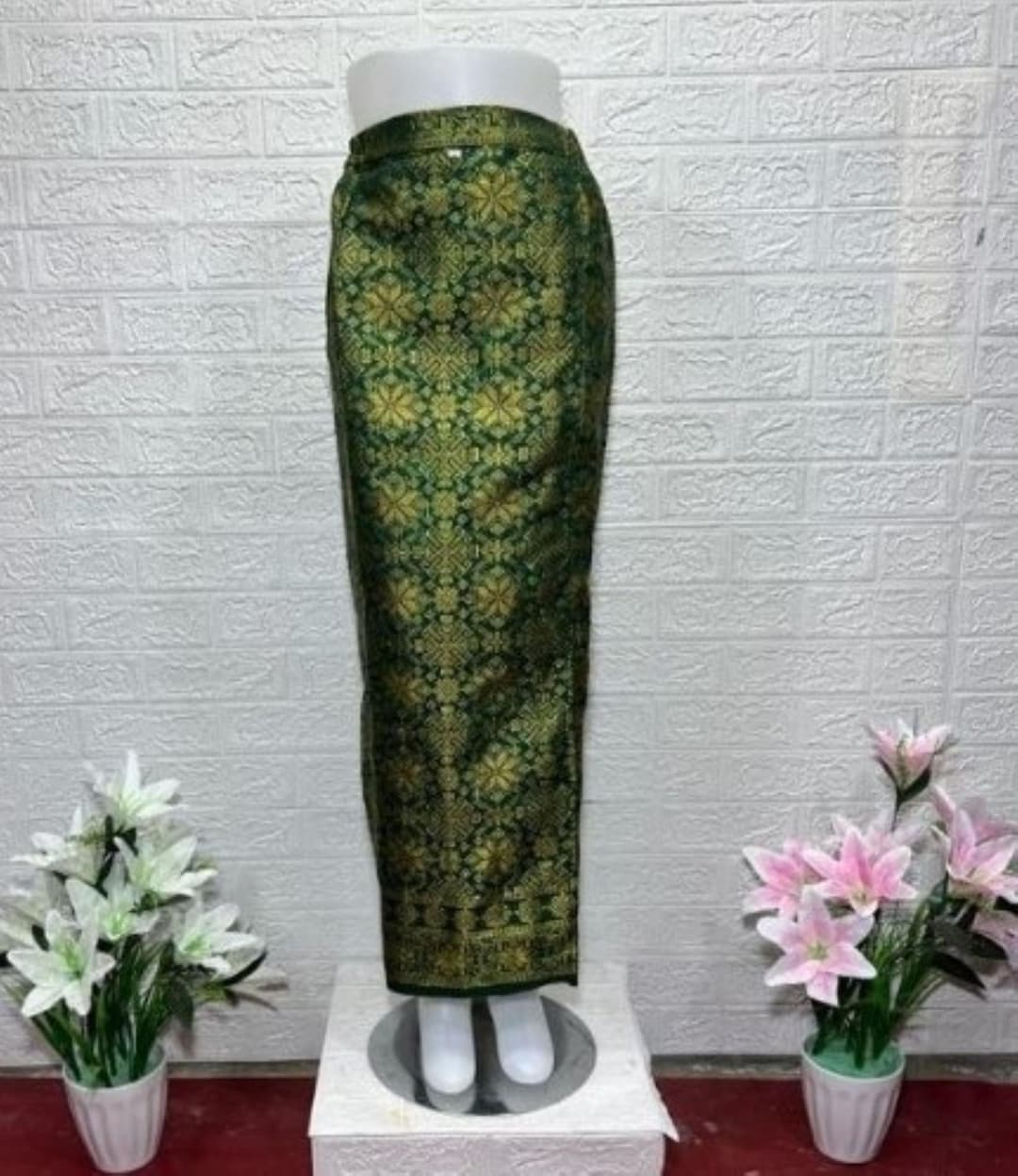 Green Gold Songket Skirt, Luxury Sarong Songket, Wrap Skirt Songket ...