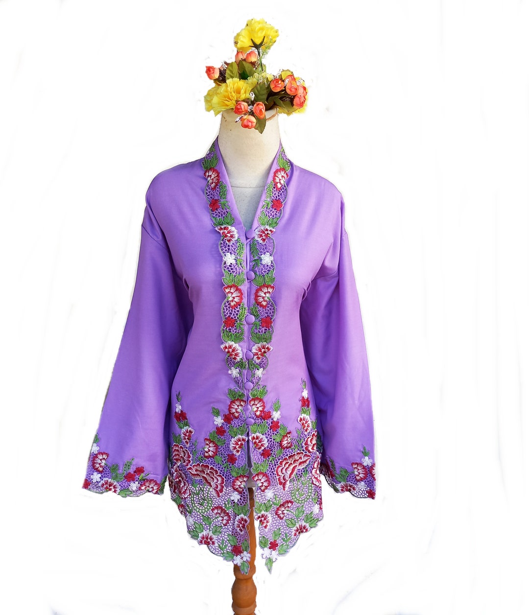 Plus Size Kebaya , Kebaya Dress, Lilac Kebaya, Kebaya Nyonya, Kebaya ...