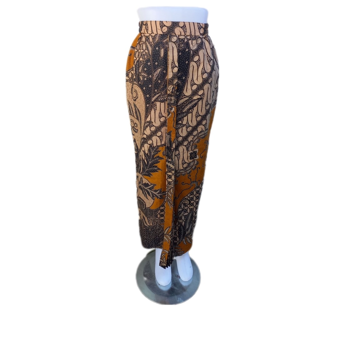 Batik Sarong Skirt: Indonesian Kebaya Wedding Pencil Skirt - Etsy