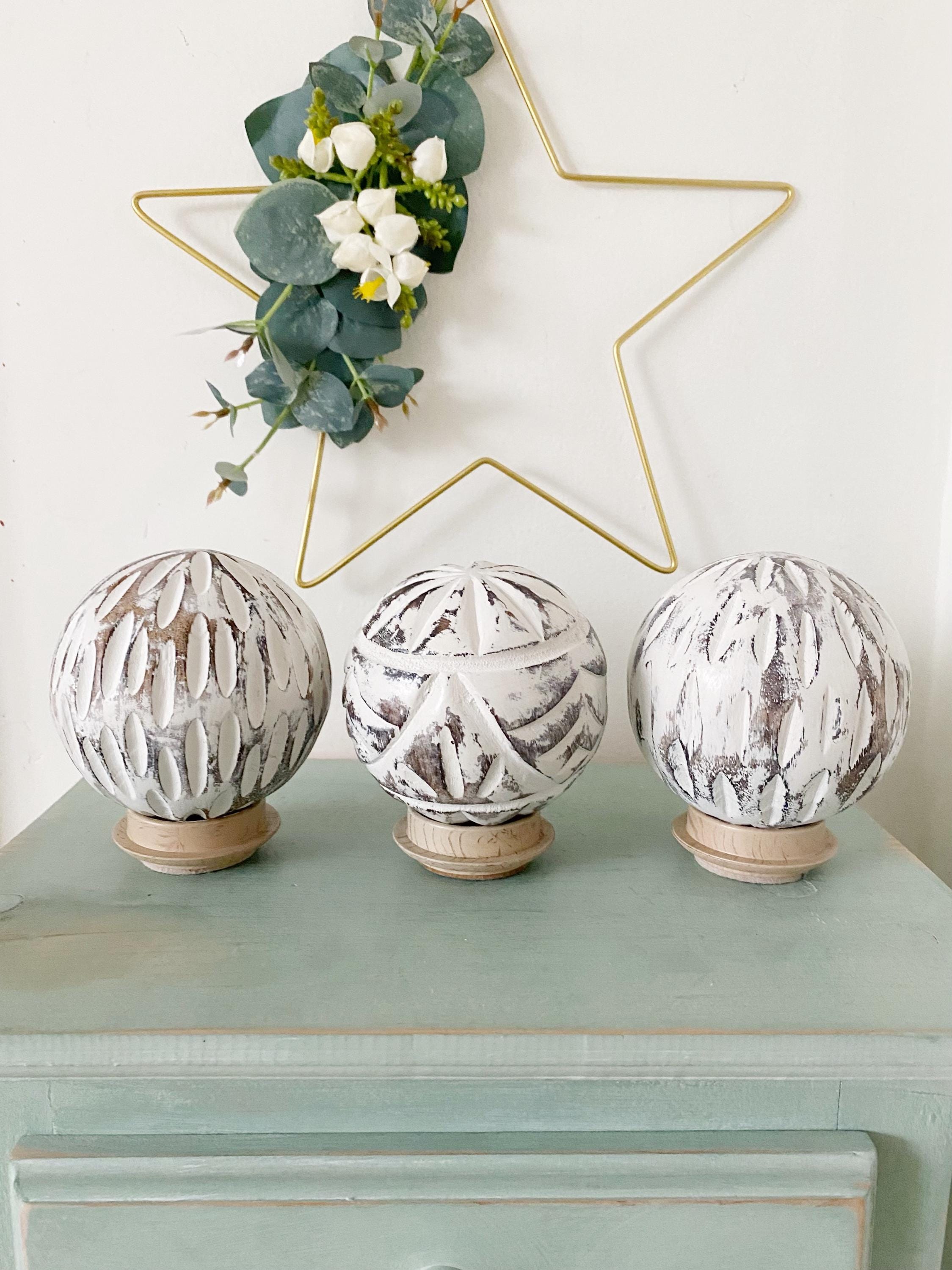 Vintage Decorative Table Orbs, Centerpiece White Wooden Decorative ...
