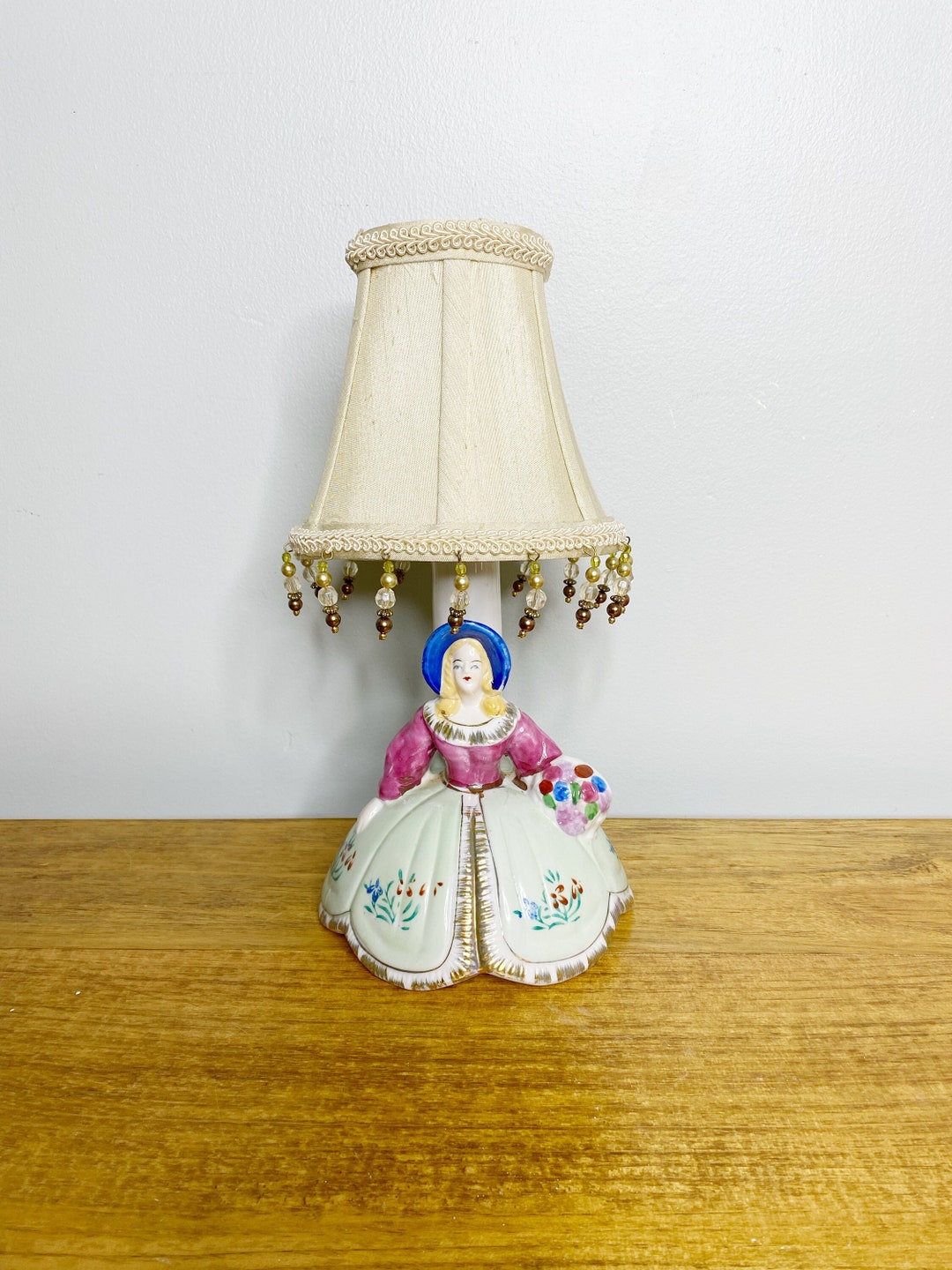 Vintage Rococo Style Lamp Made in Japan, Boudoir Porcelain Lady Lamp ...