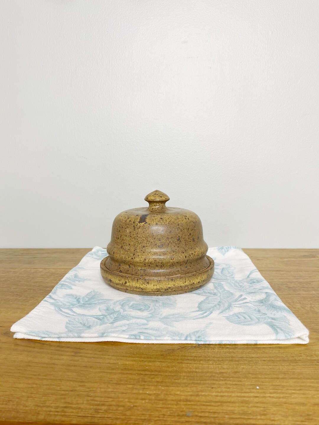 Vintage Pottery Round Butter Dish With Lid - Etsy