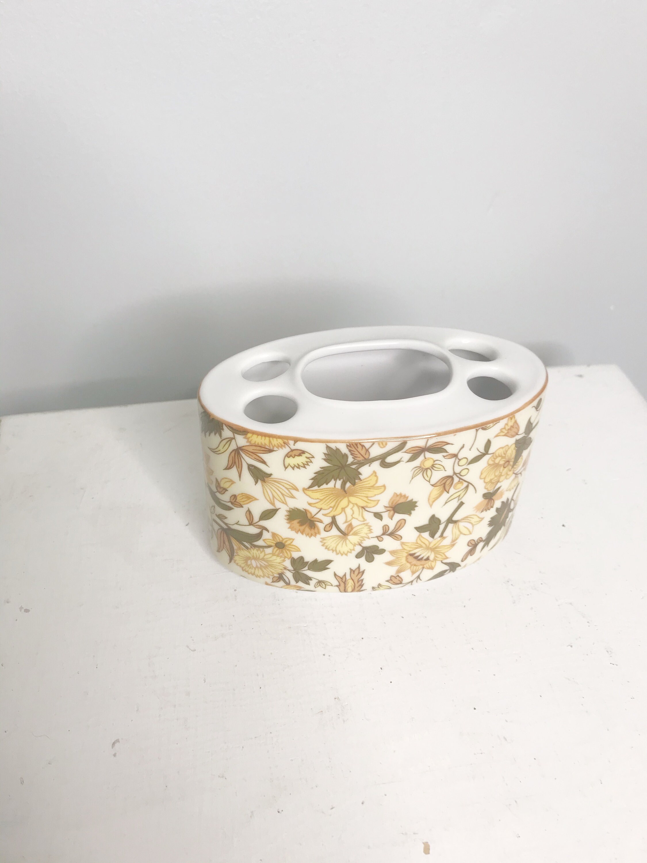 Vintage toothbrush holder floral pattern brush holder | Etsy