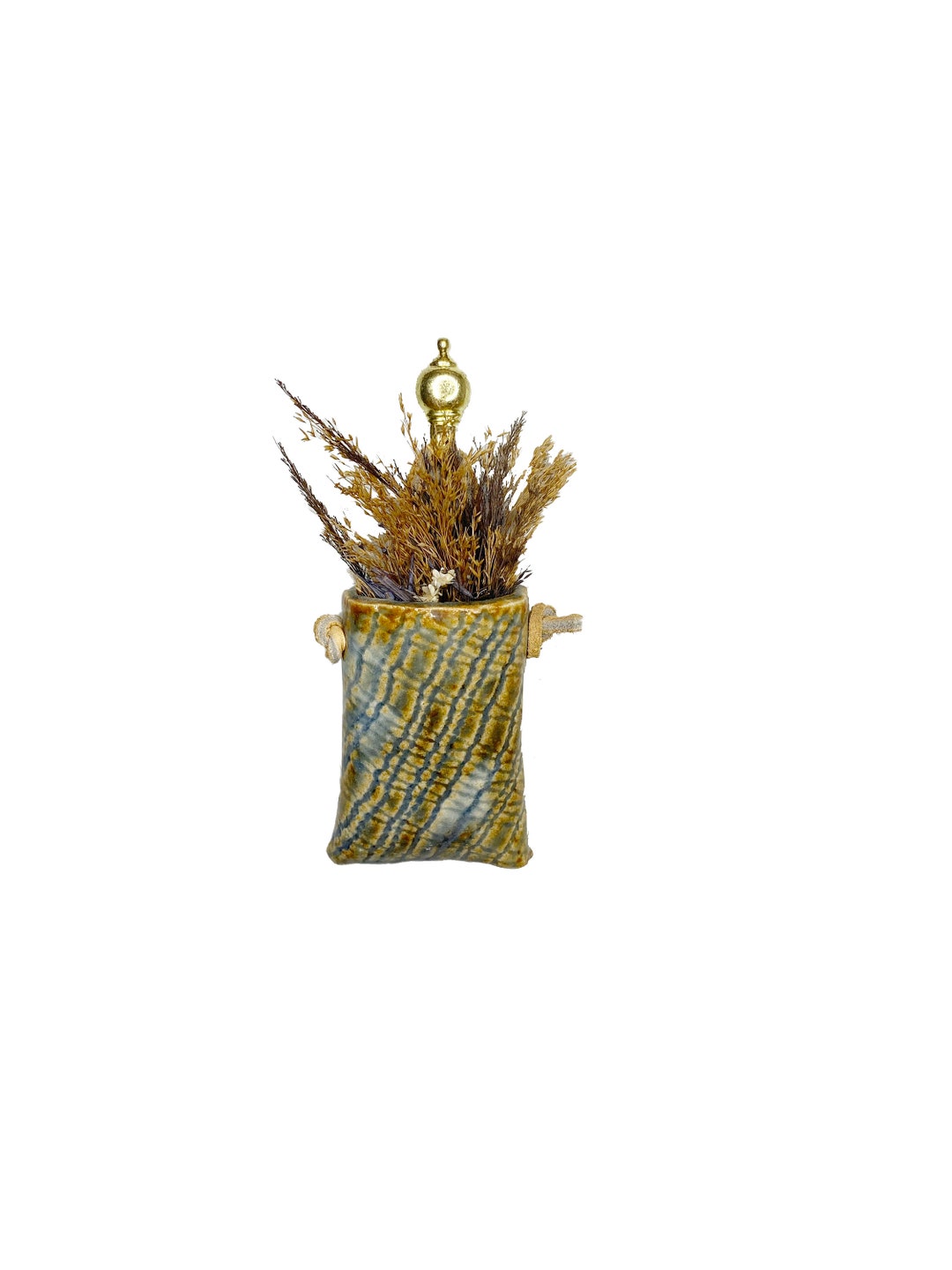 Small Vintage Ceramic Wall Pocket With Dried Flowers - Etsy