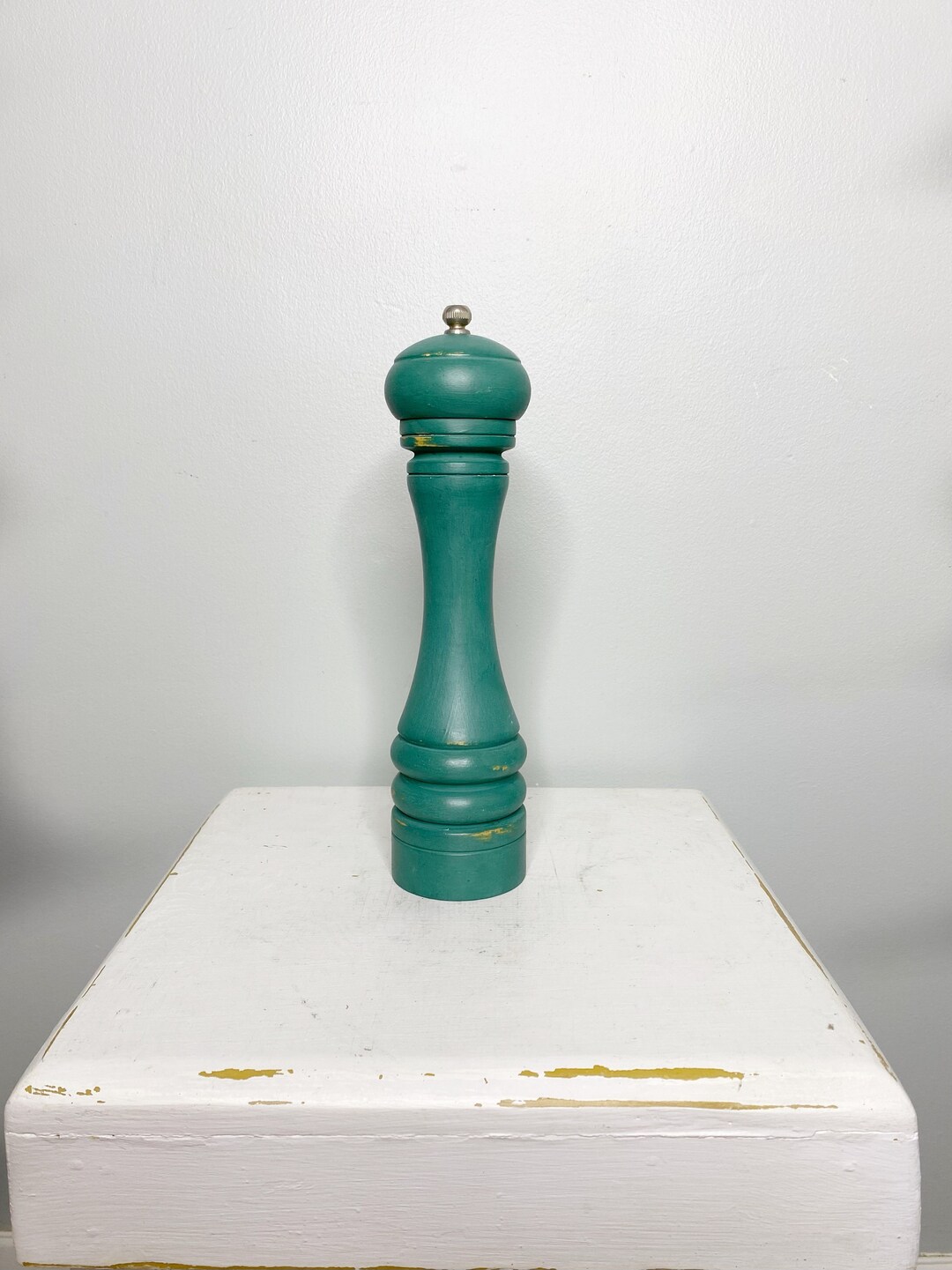 Vintage Painted Pepper Mill, Rustic Wooden Pepper Grinder - Etsy