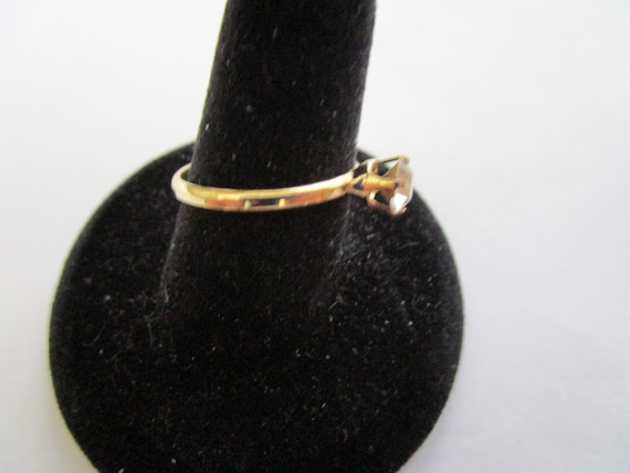 Vintage Costume Poor Mans Engagement Ring - Gem