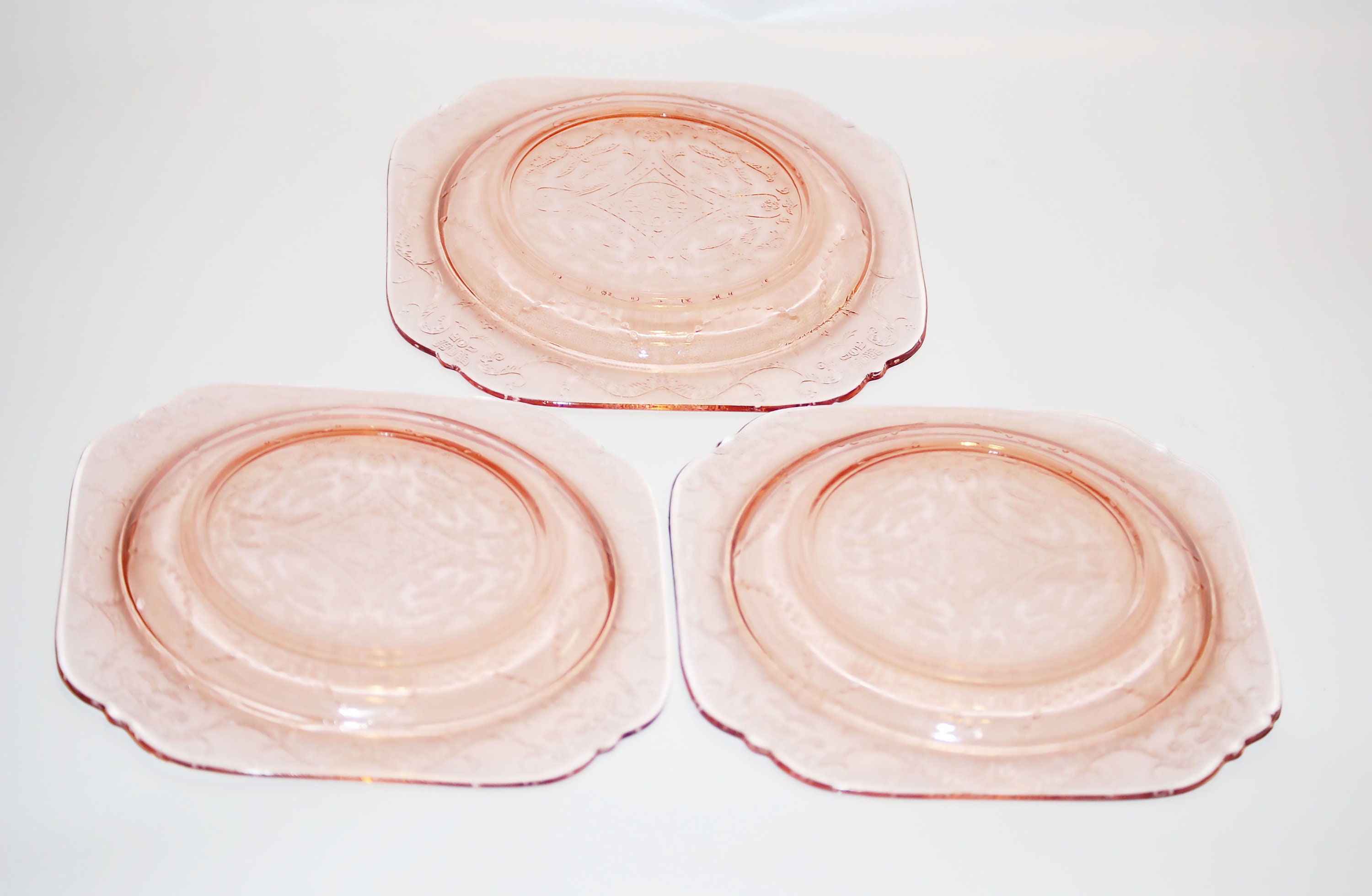 Square Pink Depression-style Glass Plate-federal Recollection Pattern ...