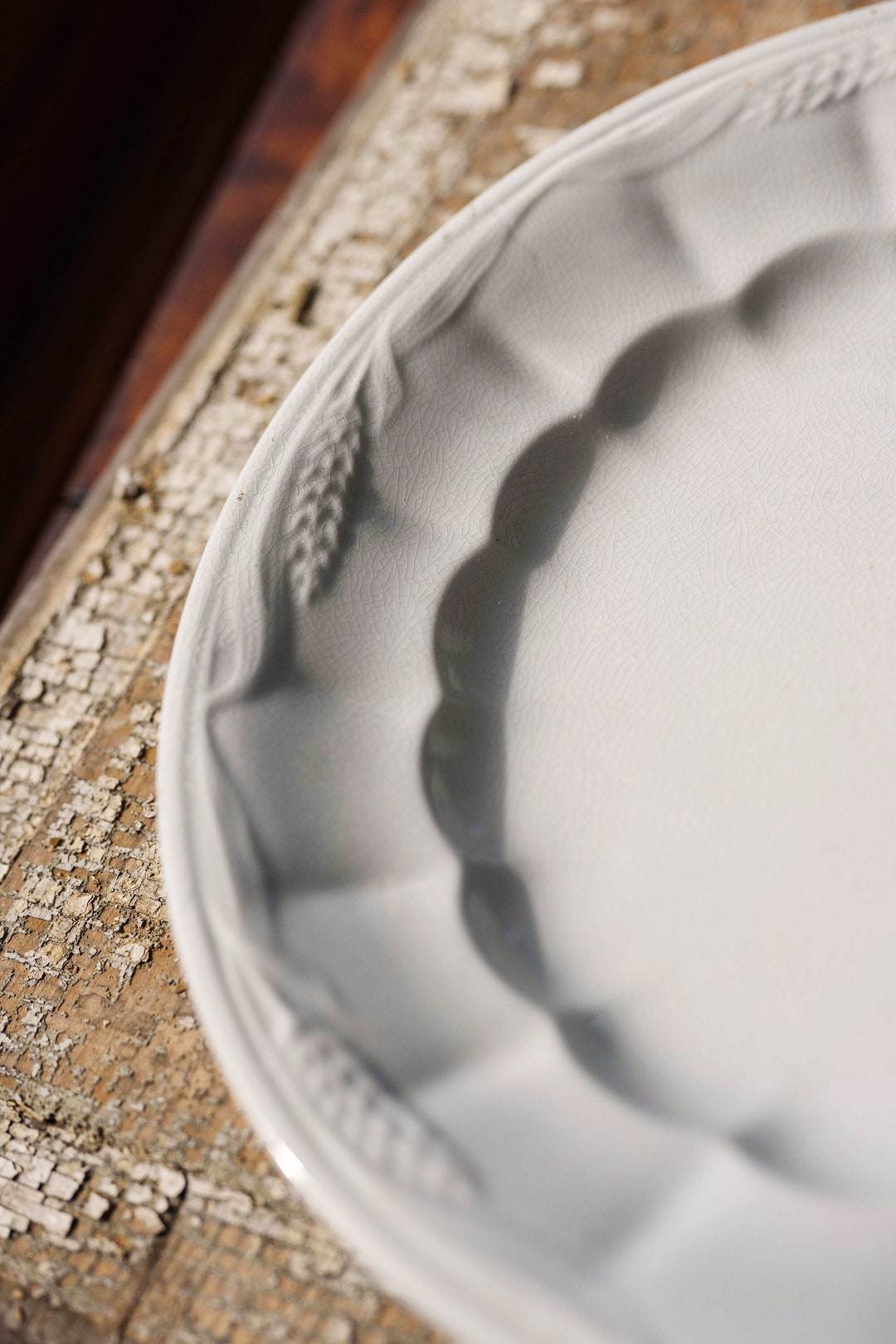 Grain / Wheat Motif Antique White Ironstone Dinner Plate; Ceres Shape ...