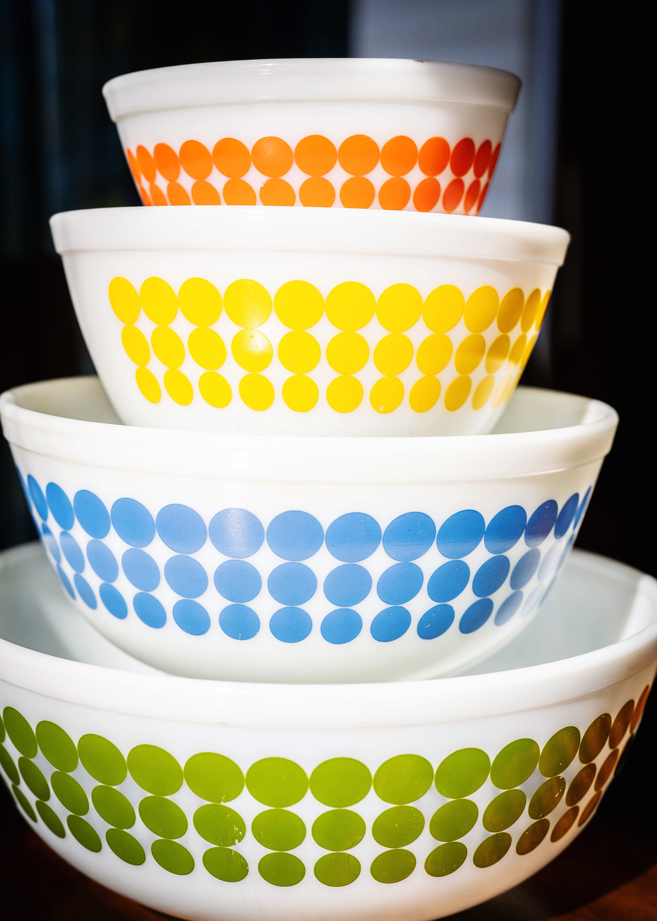 Amazing, Shiny, Crisp Pyrex Dots Mixing Bowl Set, in Great Condition ...