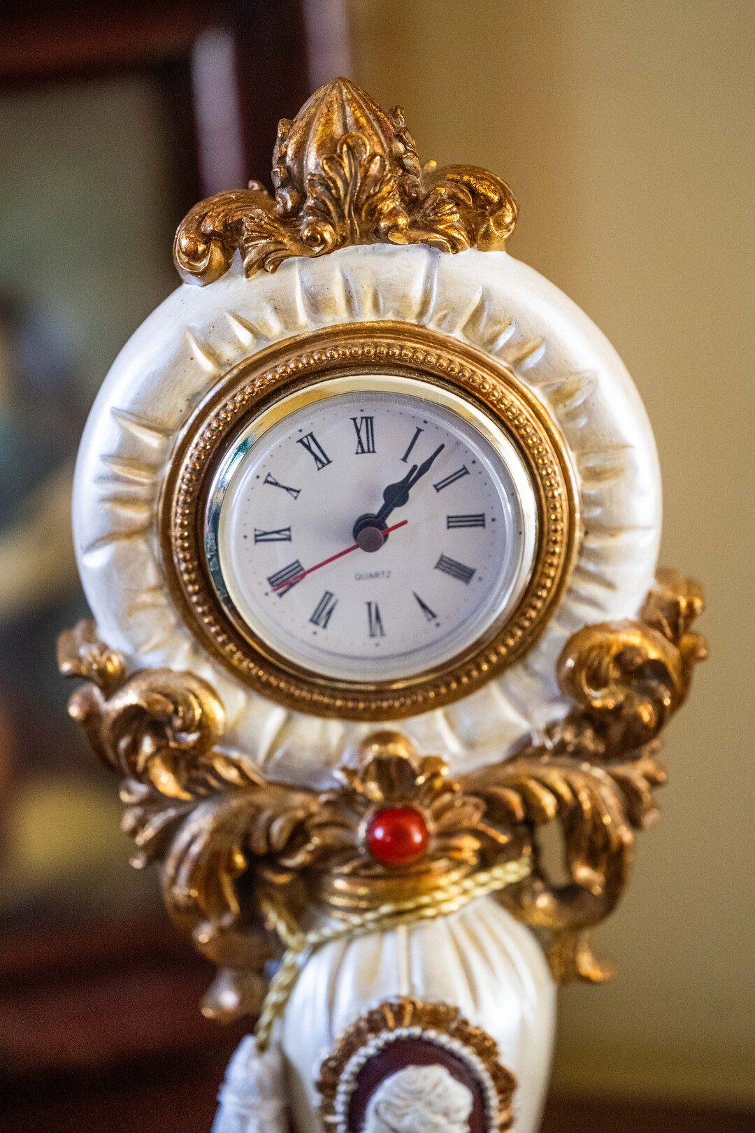 Retro Bella Casa by Ganz Decorative Clock, Fancy Design With Tassel ...