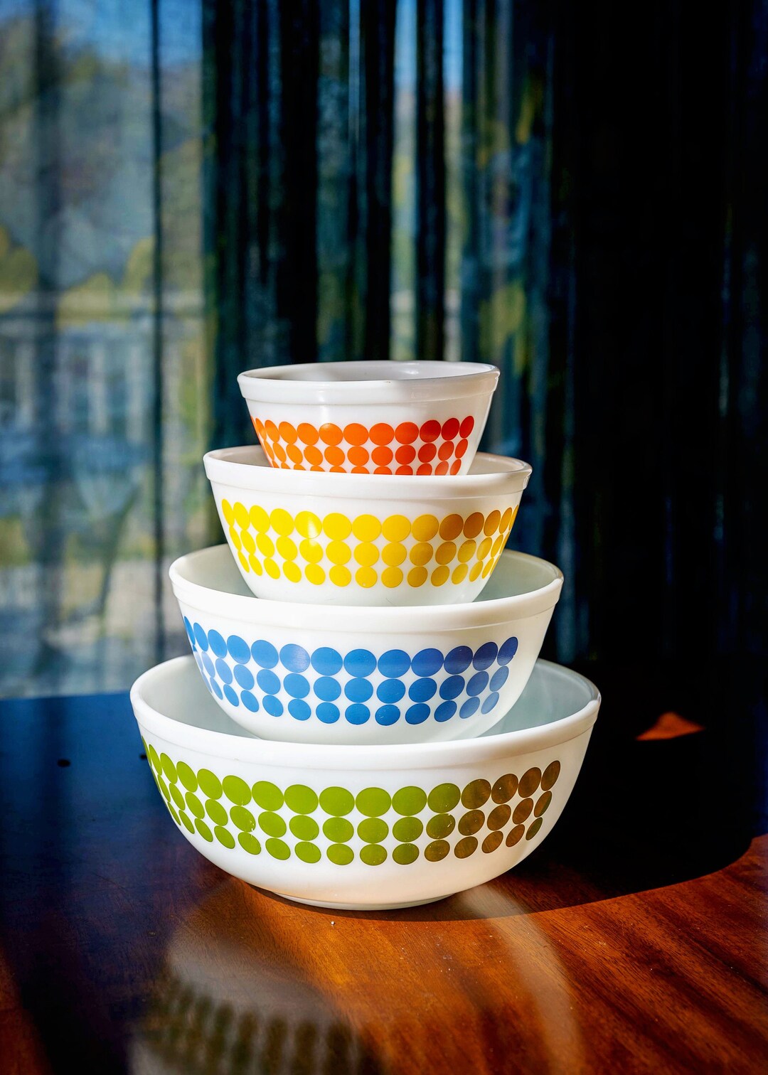 Amazing, Shiny, Crisp Pyrex Dots Mixing Bowl Set, in Great Condition ...