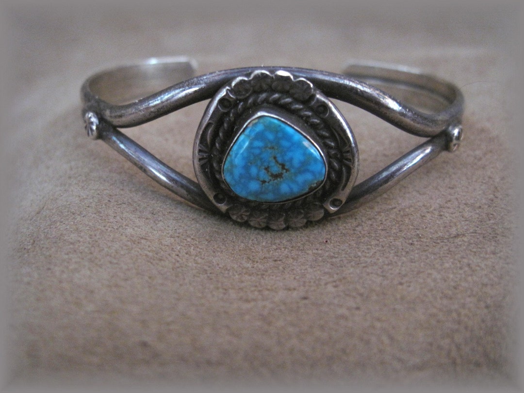Beautiful Vintage Navajo Single Stone Cuff Bracelet With Stamping and ...
