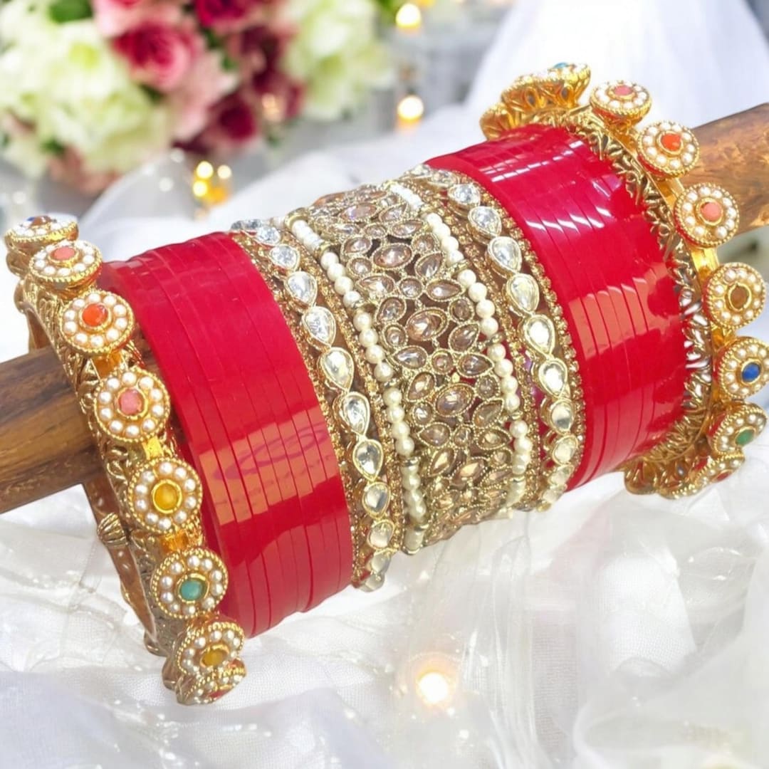 Indian Punjabi Bridal Traditional Red Rajawadi Chuda, Sikh Wedding ...