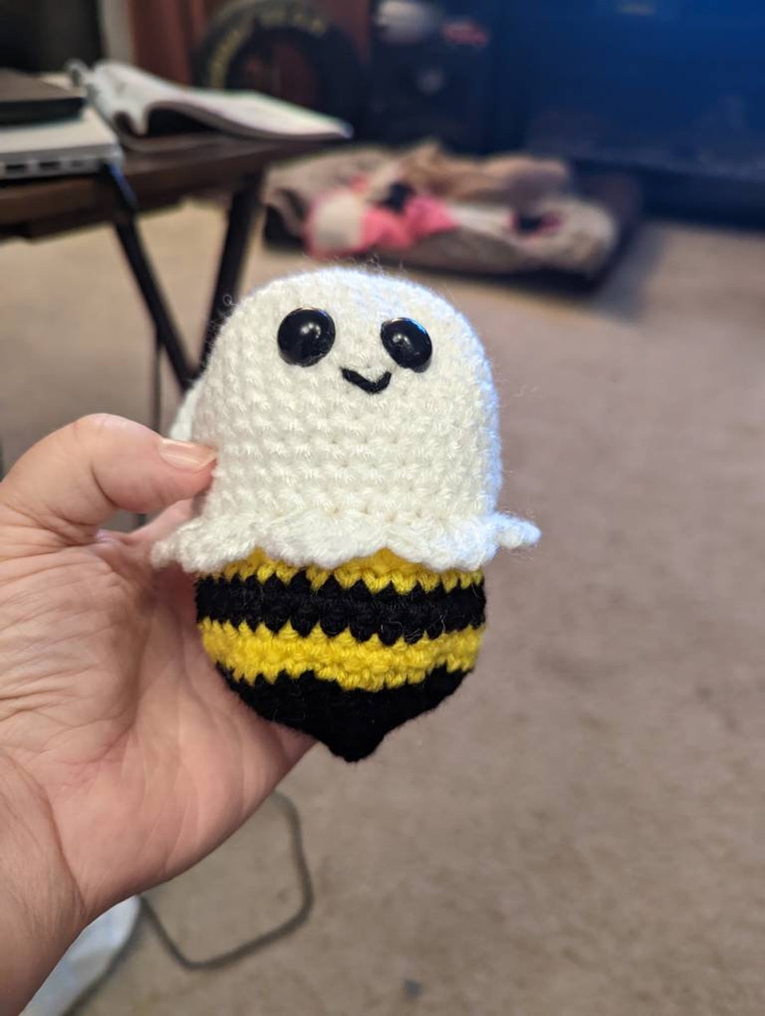 Boo Bee ghost Bee - Etsy