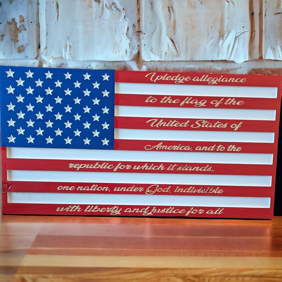 Pledge of Allegiance Wooden American Flag: Patriotic Wall Decor - Etsy
