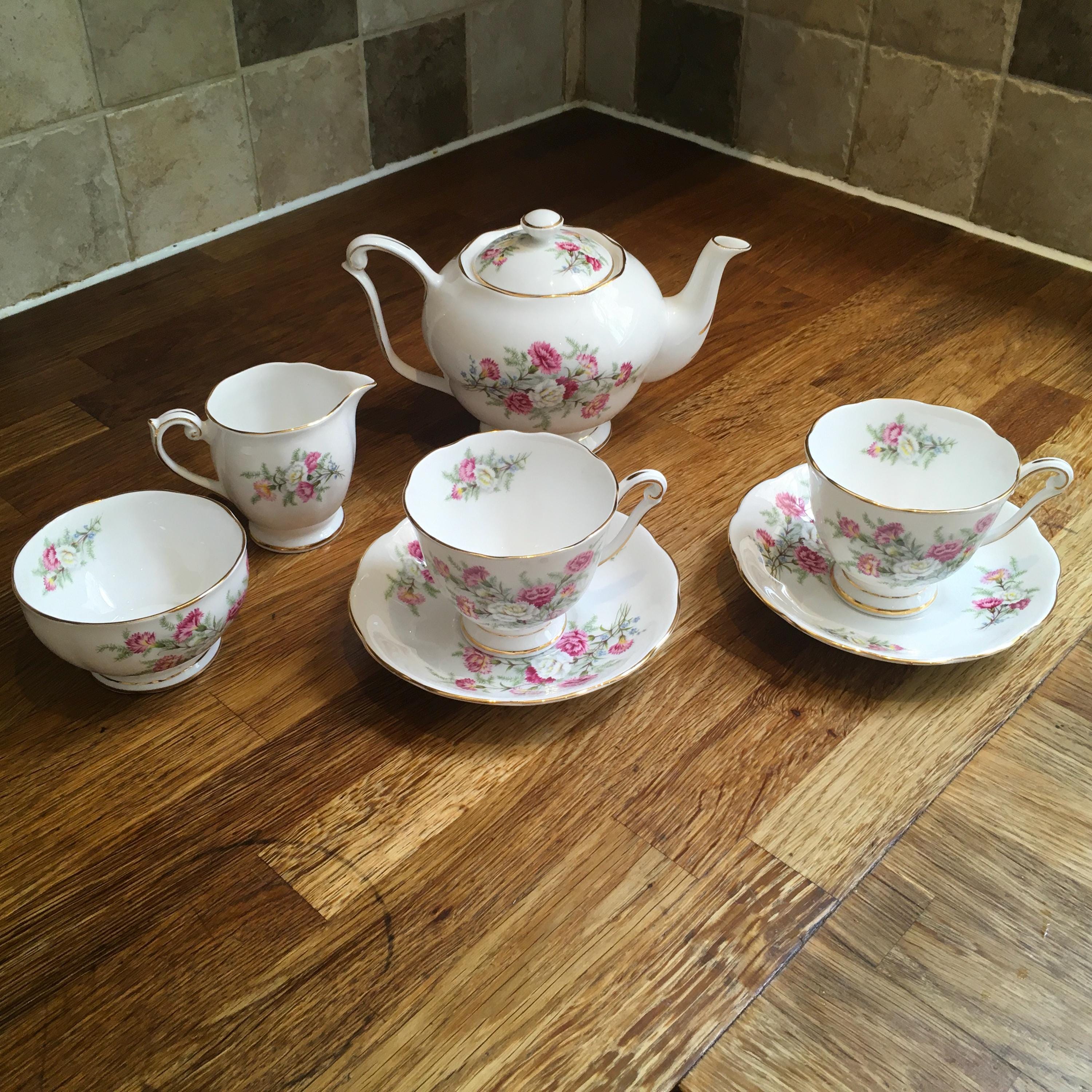 Vintage Queen Anne Tea Set - Etsy
