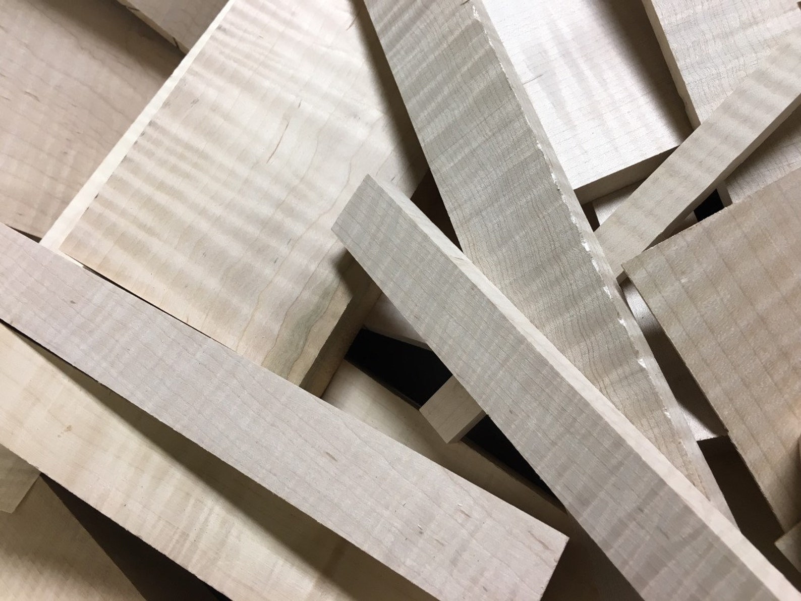 Curly Maple Craft Wood Thin Lumber Scrap Wood Arts & - Etsy