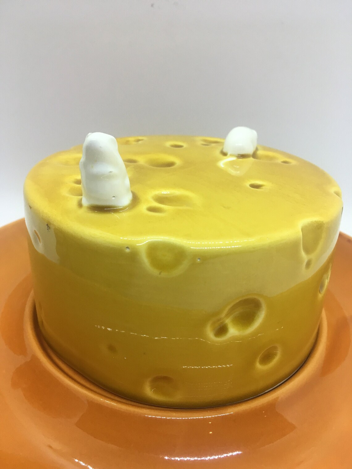 Cheese Dish Mice on Cheese Ceramic Dish and Lid Covered Cheese Dish ...