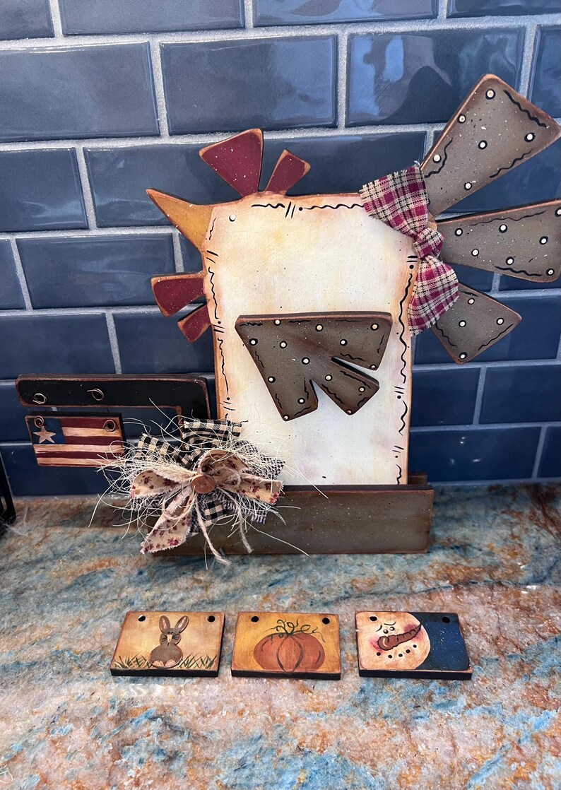 Chicken Shelf Sitter With Interchangeable Flag - Etsy