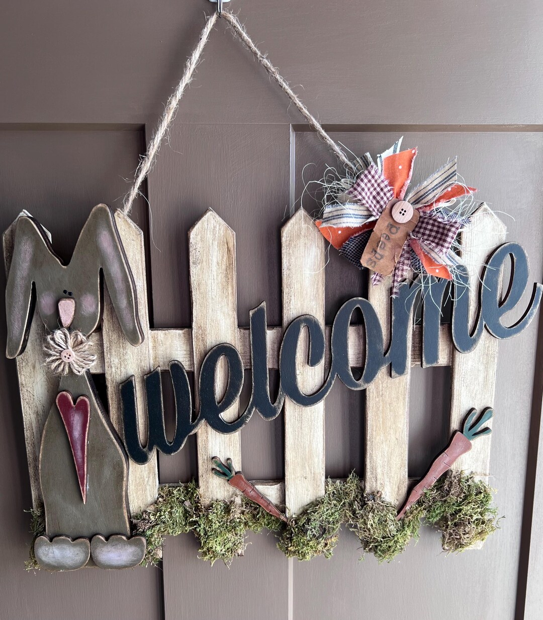 Bunny on Fence Welcome Sign - Etsy