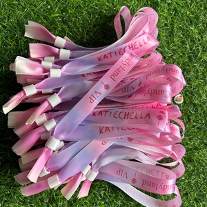 100pcs Handmade Custom Ribbon Satin Wristband Feature Holiday Ribbon ...