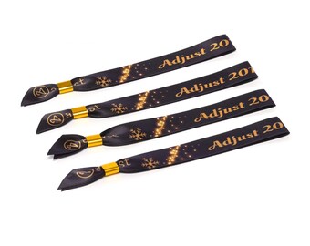 100 Personalised Paper Wristbands Custom Text Tyvek Bands Hen - Etsy