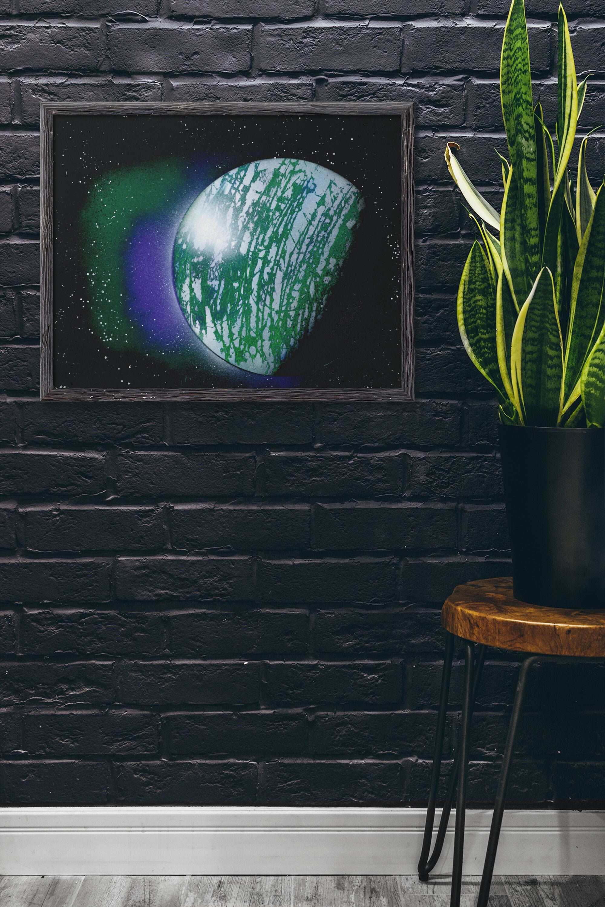 Spray Paint Poster Digital Print Green Planet 12in por 16in | Etsy