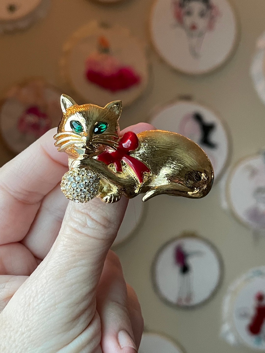 Vintage Gold Cat Brooch by Napier Unique Costume Jewelry Gift - Etsy