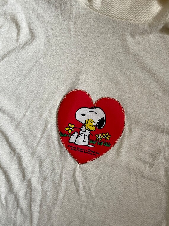 snoopy applique white turtleneck vintage heart Peanut… - Gem