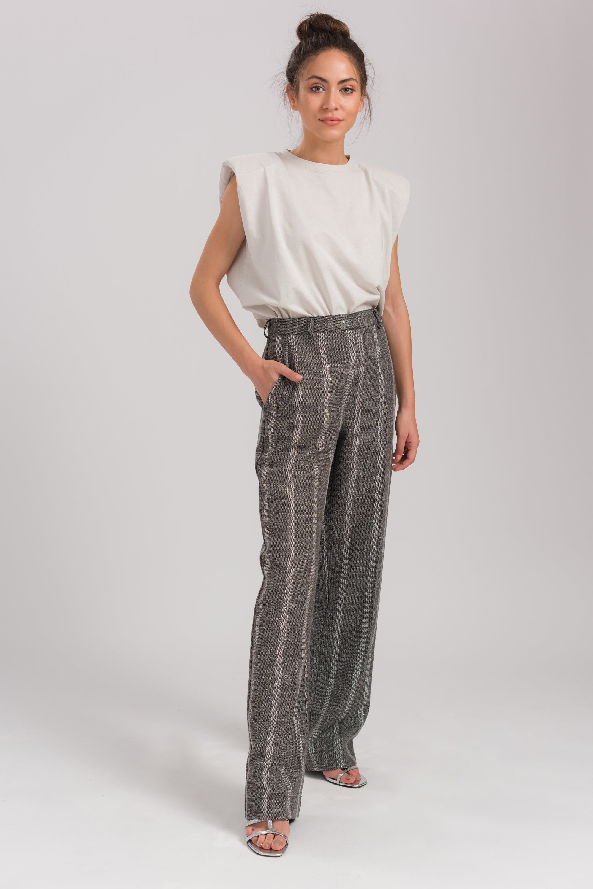 Shoulder Pad T-shirt in Stone Organic Cotton Basic Work - Etsy