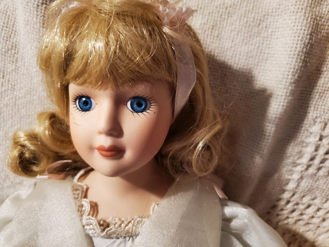 Haunted Porcelain Doll Susan - Etsy