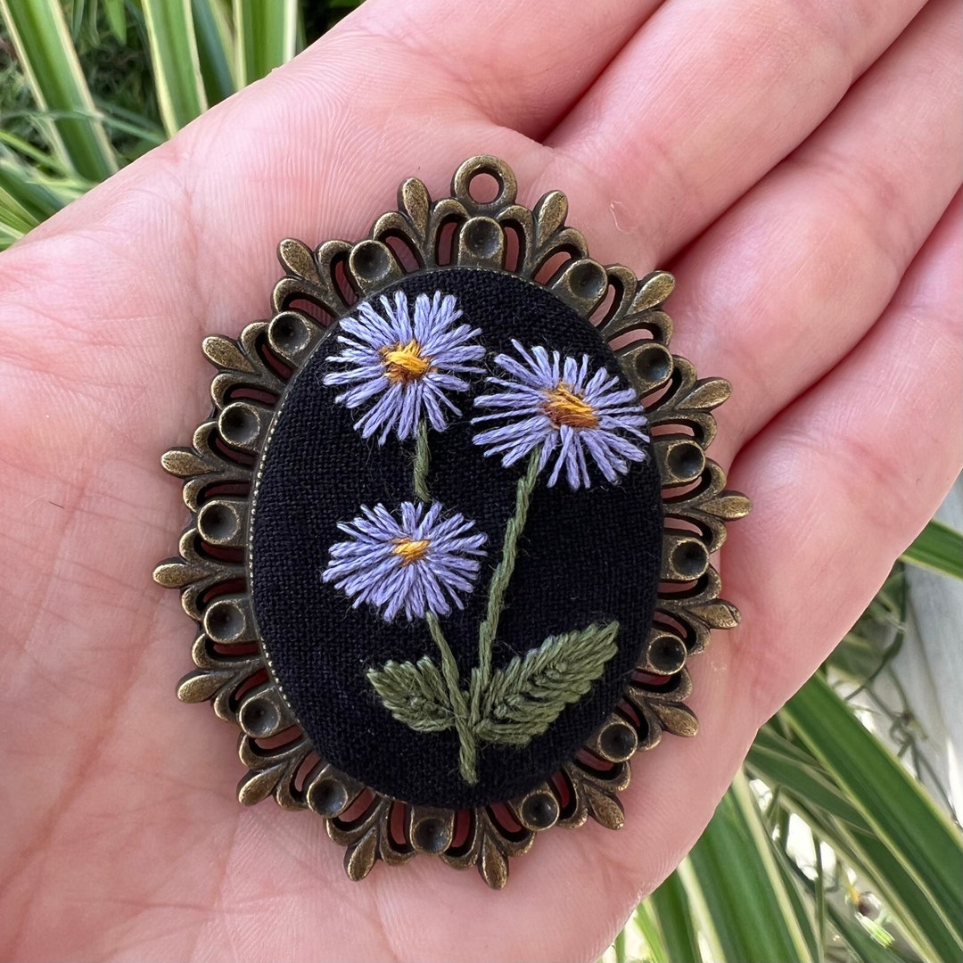 Embroidered Aster Necklace, September Birth Month Necklace - Etsy
