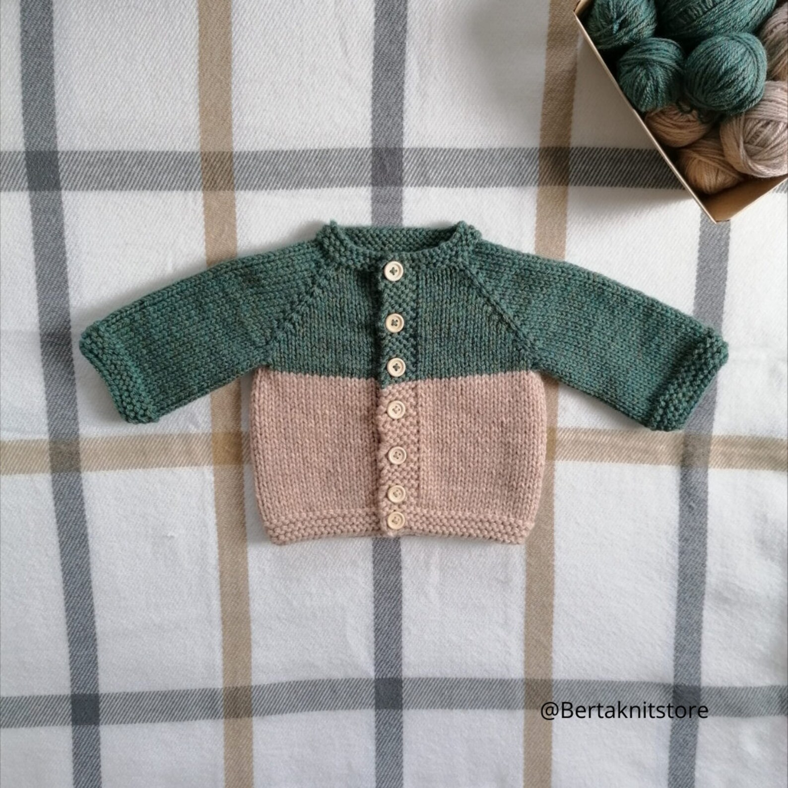 Forest Cardigan Knitting Pattern PDF Pattern: English | Etsy UK